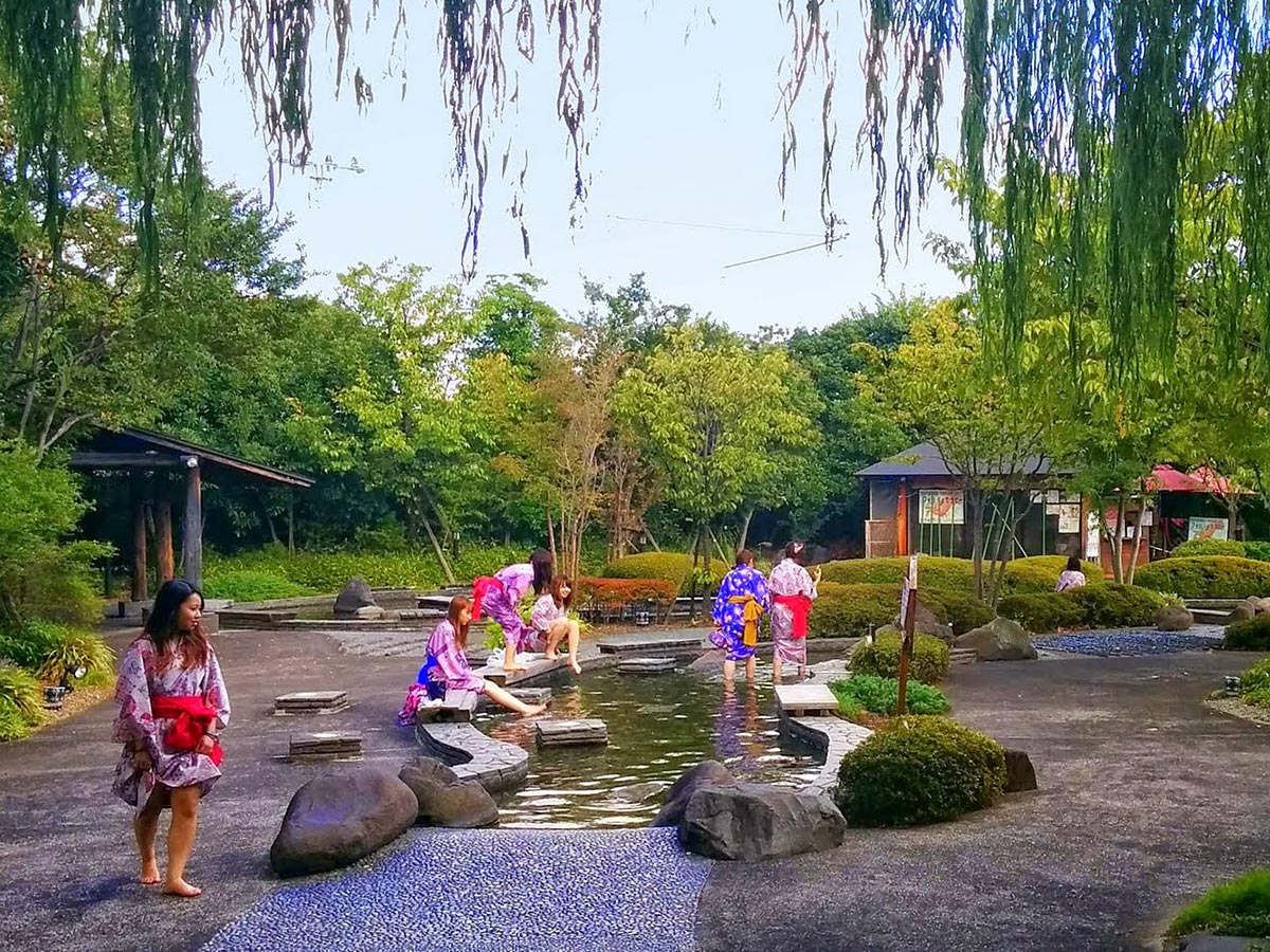 Onsen Etiquette - Dos and Don’ts in Japanese Public Baths
