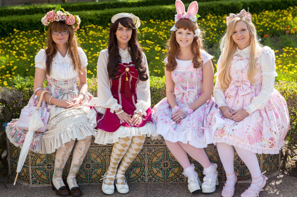 Kawaii Fashion -The Clothing Style Born in Harajuku, Tokyo